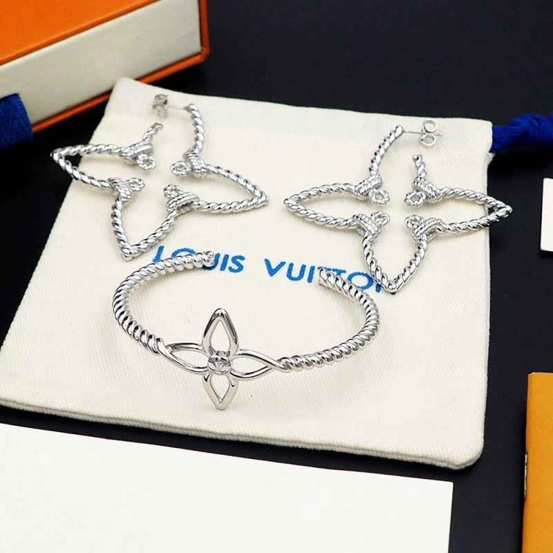 Economical Louis Vuitton Bracelets