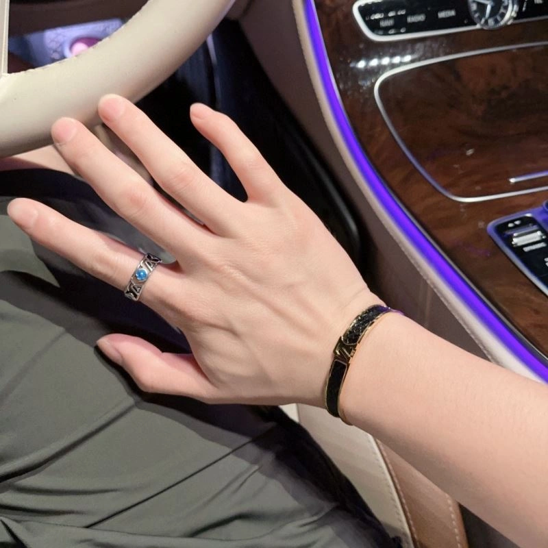 Economical Louis Vuitton Bracelets