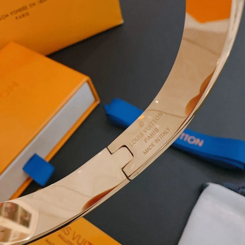 Cut-rate Louis Vuitton Bracelets