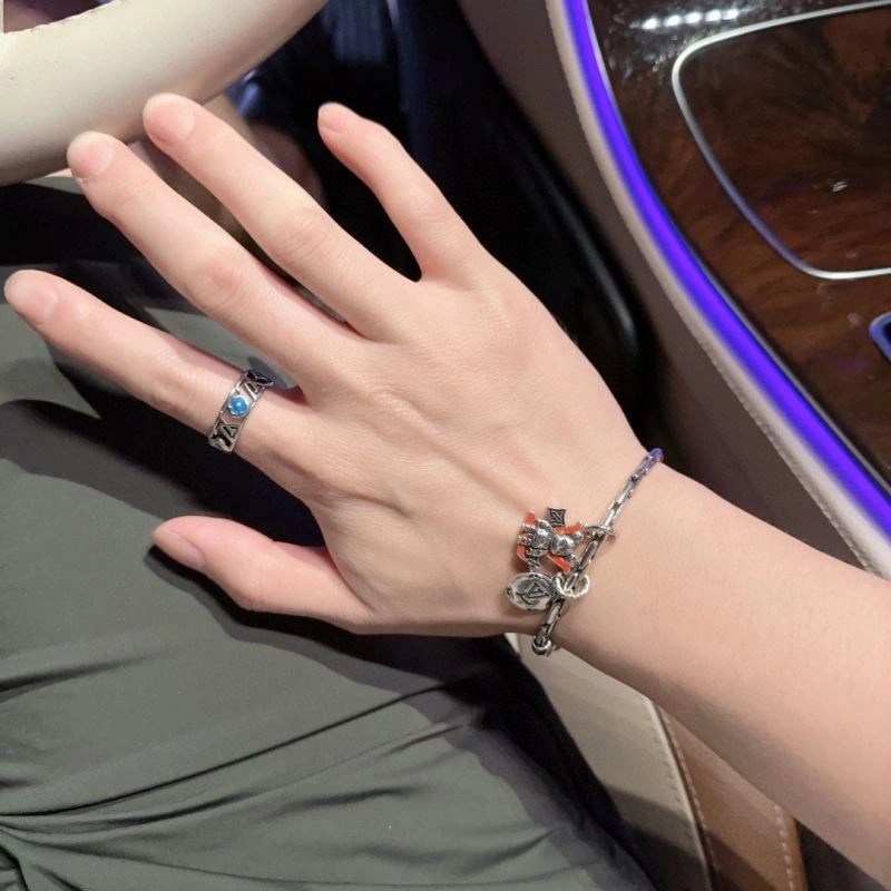 Exact replica Louis Vuitton Bracelets