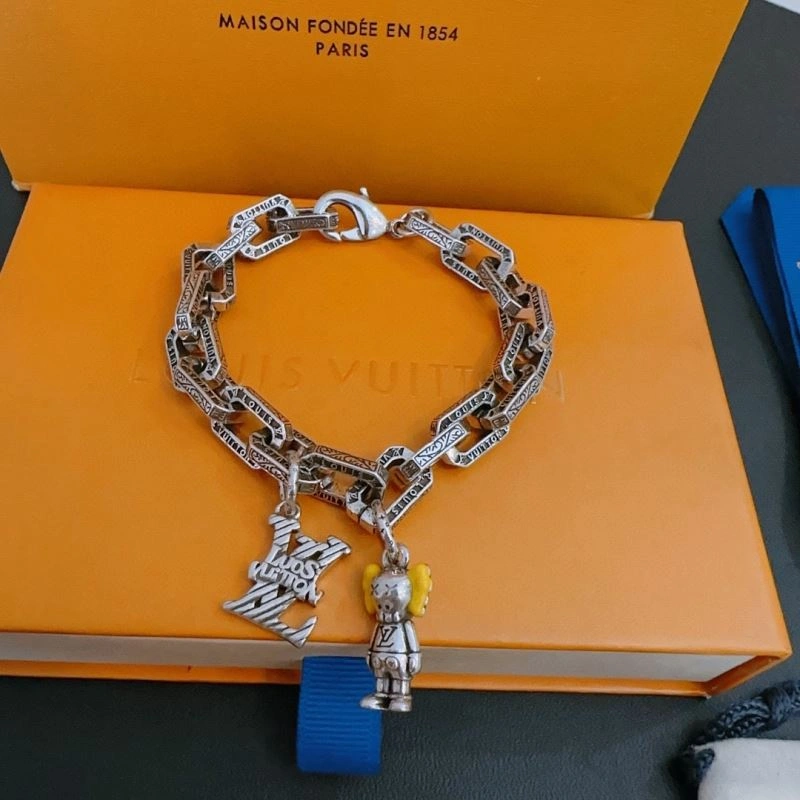 Mirror quality Louis Vuitton Bracelets
