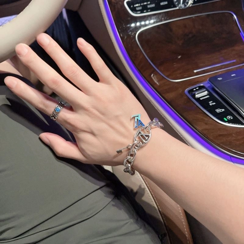 Factory-made Louis Vuitton Bracelets