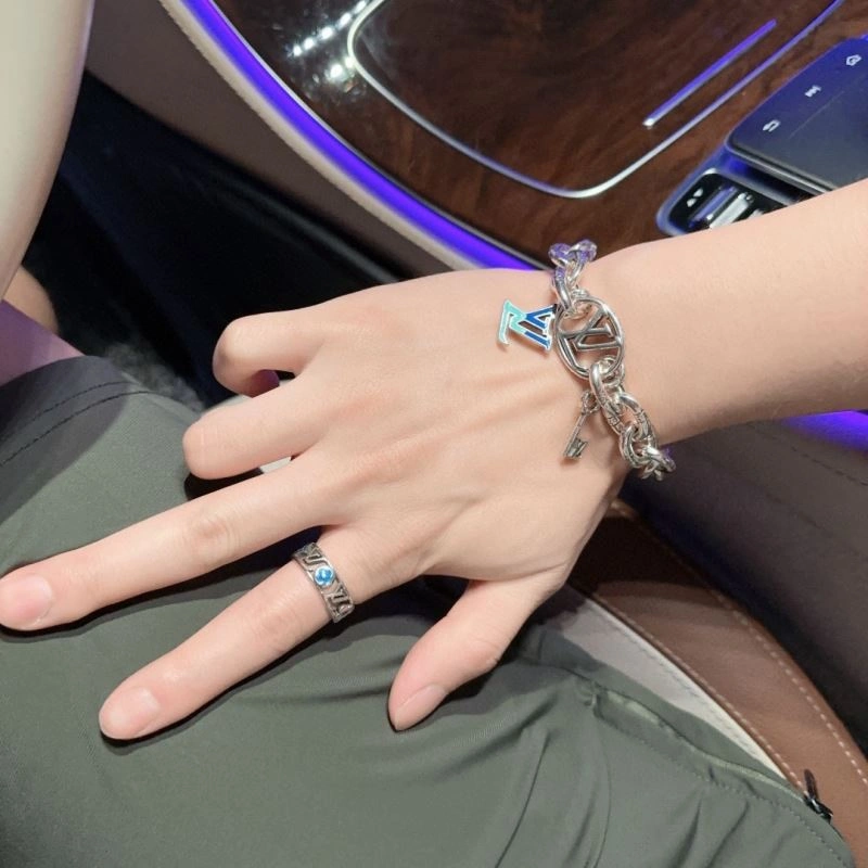 Factory-made Louis Vuitton Bracelets