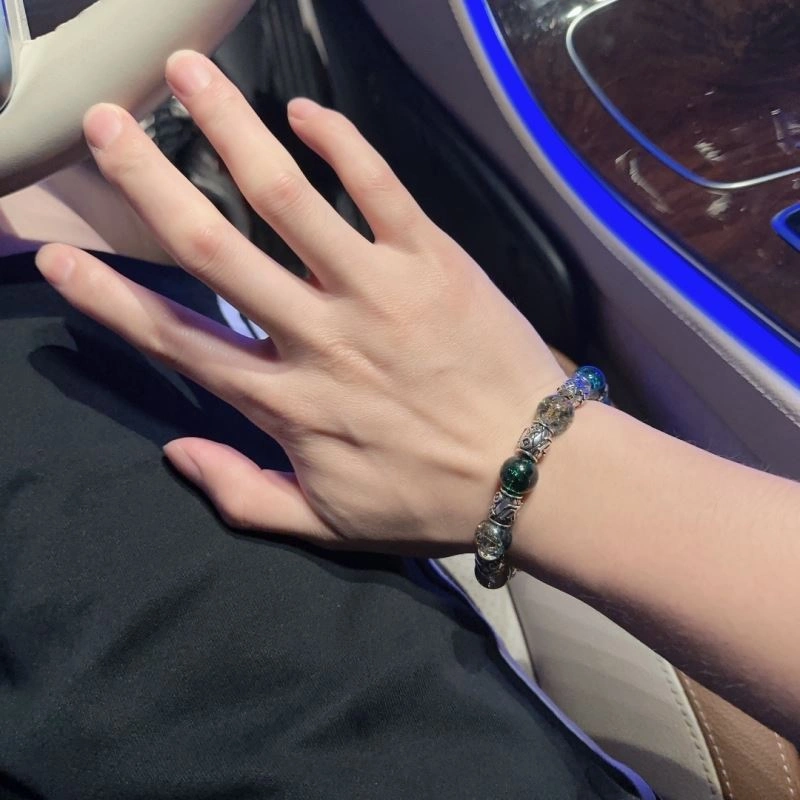 Cut-rate Louis Vuitton Bracelets