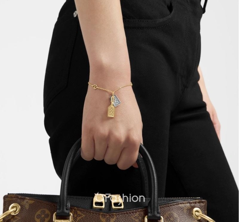 Real Louis Vuitton Bracelets