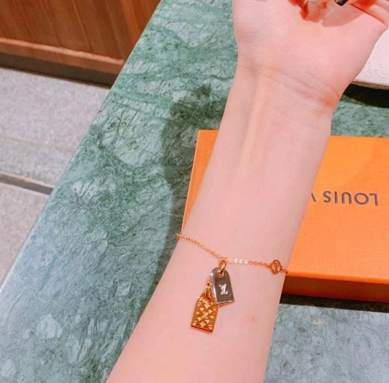Real Louis Vuitton Bracelets