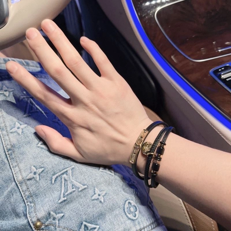 Bargain Louis Vuitton Bracelets