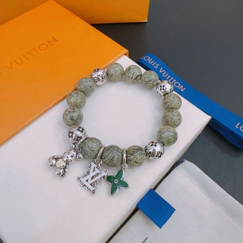 Top mirror Louis Vuitton Bracelets