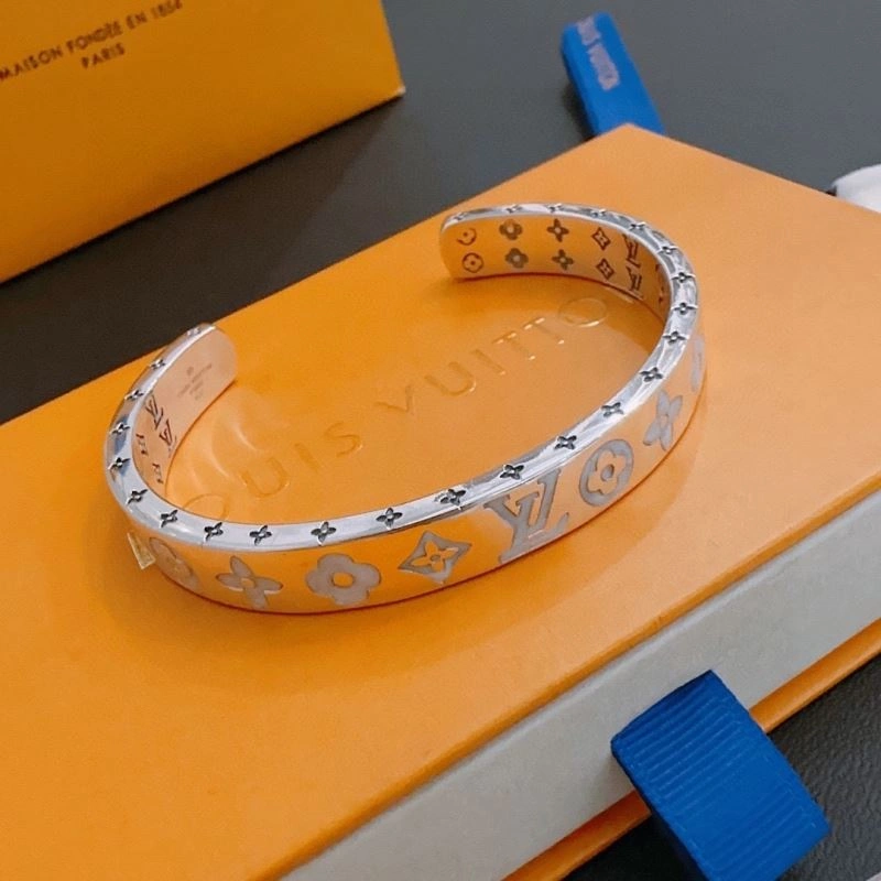 Perfect replica Louis Vuitton Bracelets