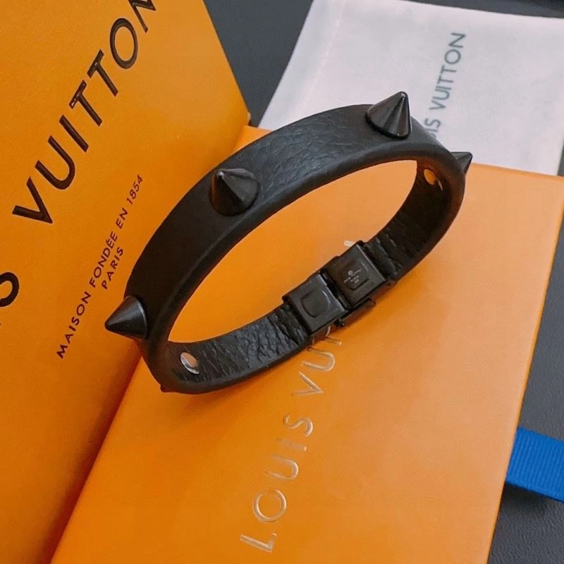 Bargain Louis Vuitton Bracelets