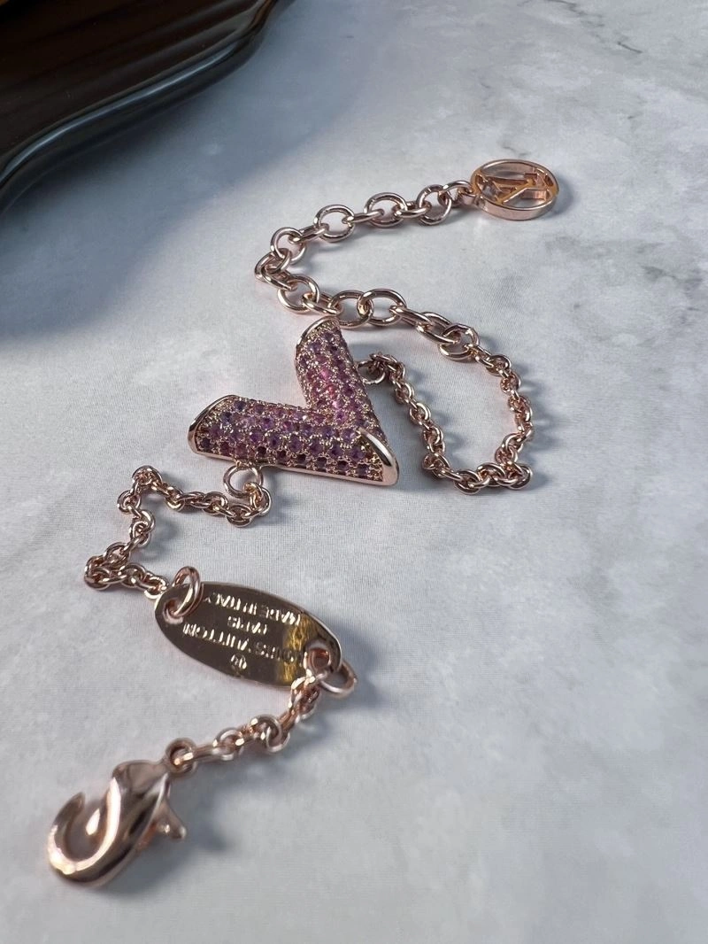 Top mirror Louis Vuitton Bracelets