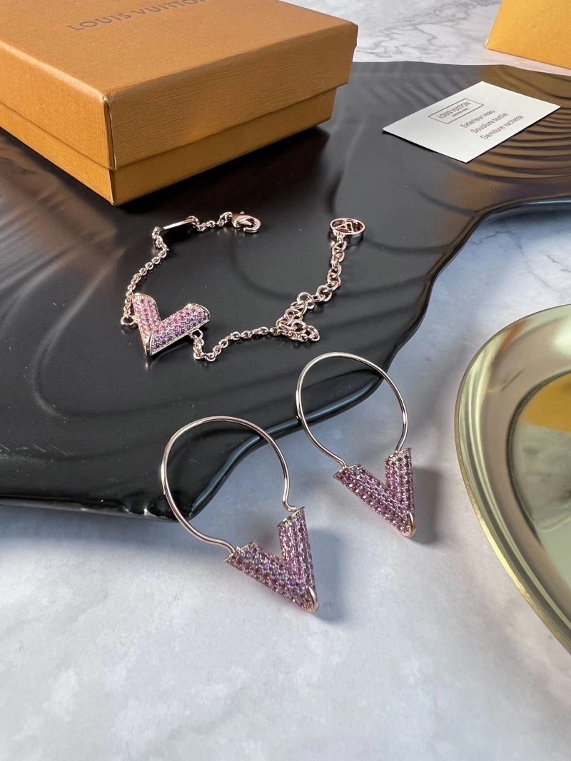Top mirror Louis Vuitton Bracelets