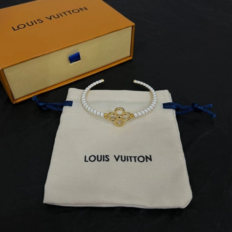 High fidelity Louis Vuitton Bracelets