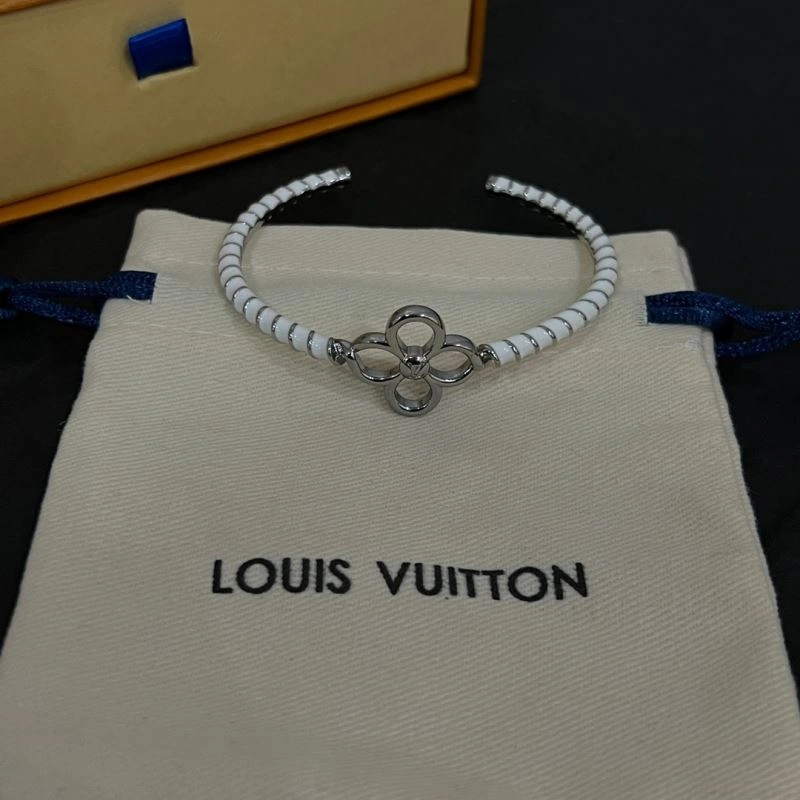 Bargain Louis Vuitton Bracelets
