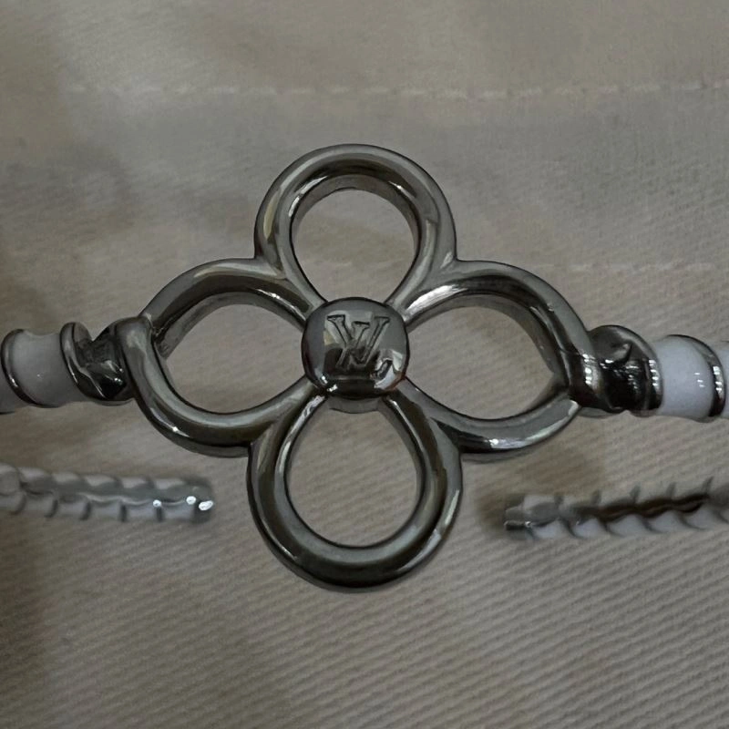 Bargain Louis Vuitton Bracelets