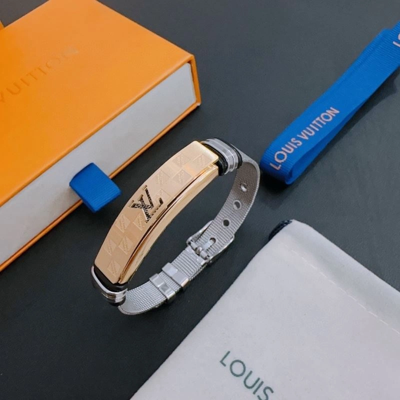 Mirror quality Louis Vuitton Bracelets