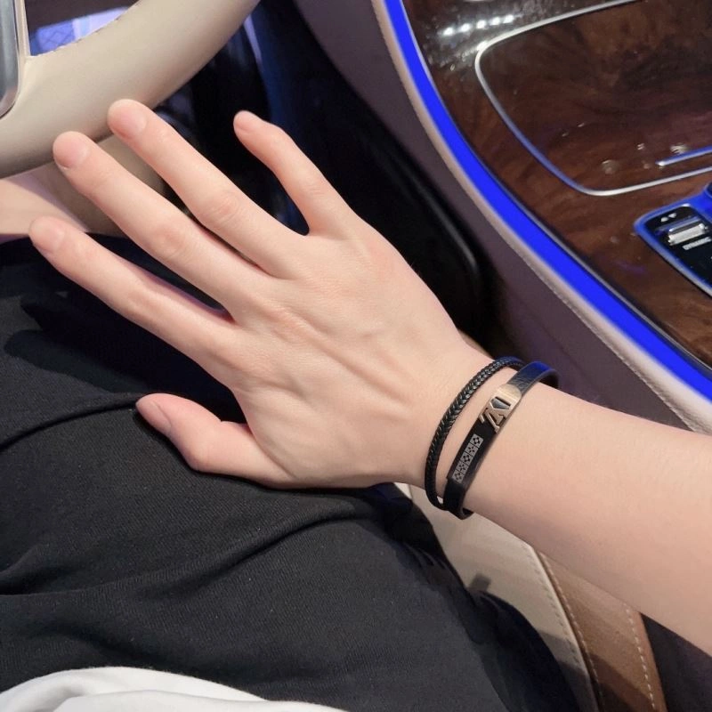 Brand-original Louis Vuitton Bracelets
