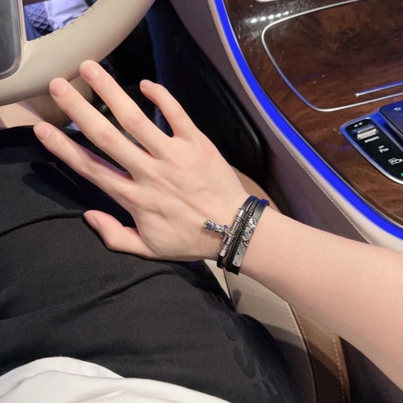 High accuracy Louis Vuitton Bracelets