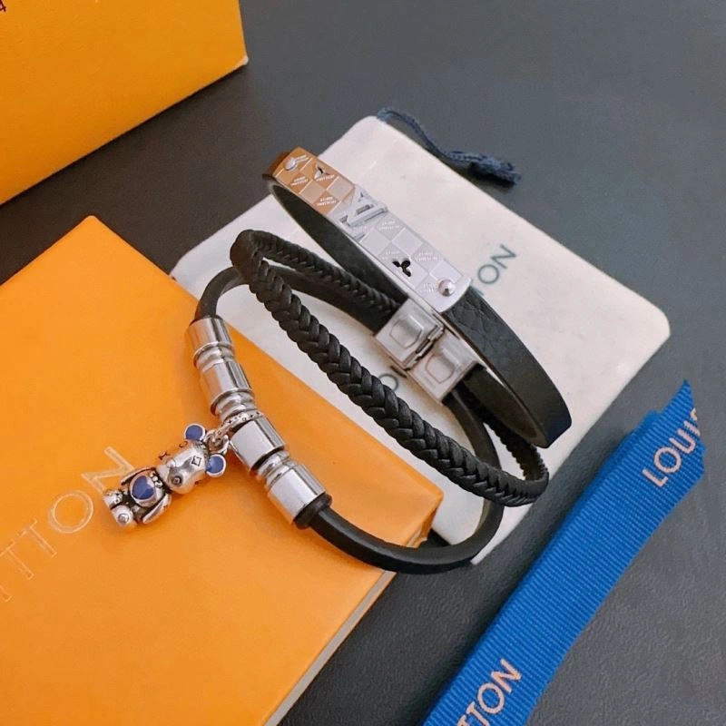 High accuracy Louis Vuitton Bracelets