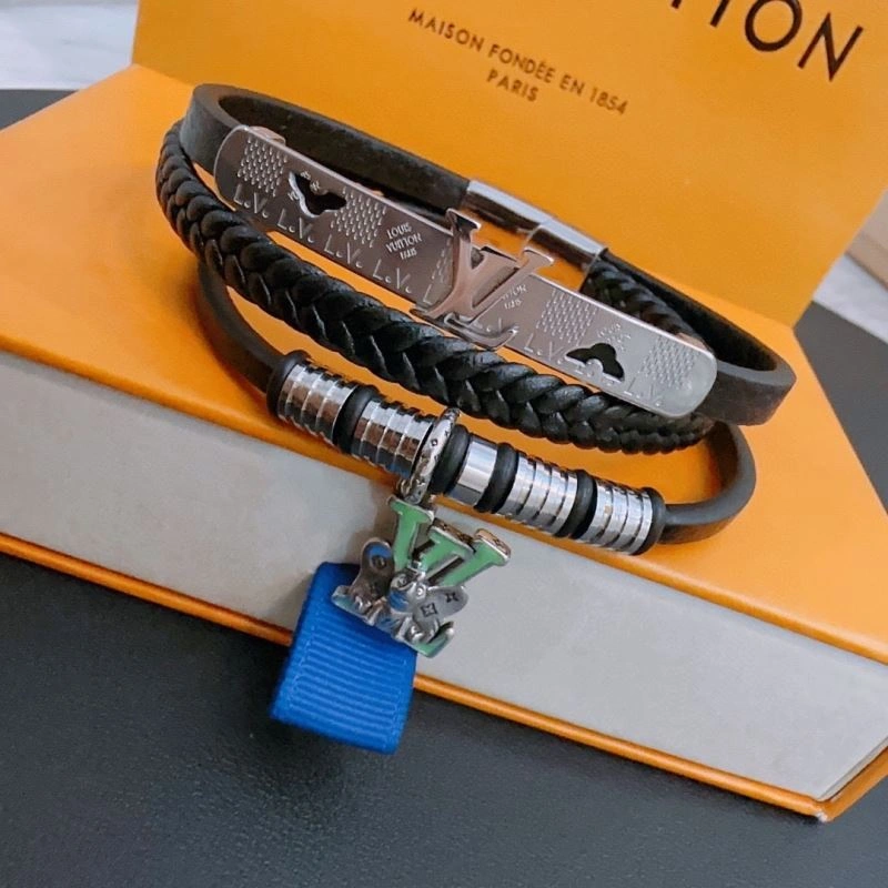 Accurate model Louis Vuitton Bracelets