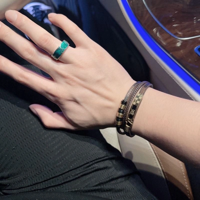 Cut-rate Louis Vuitton Bracelets