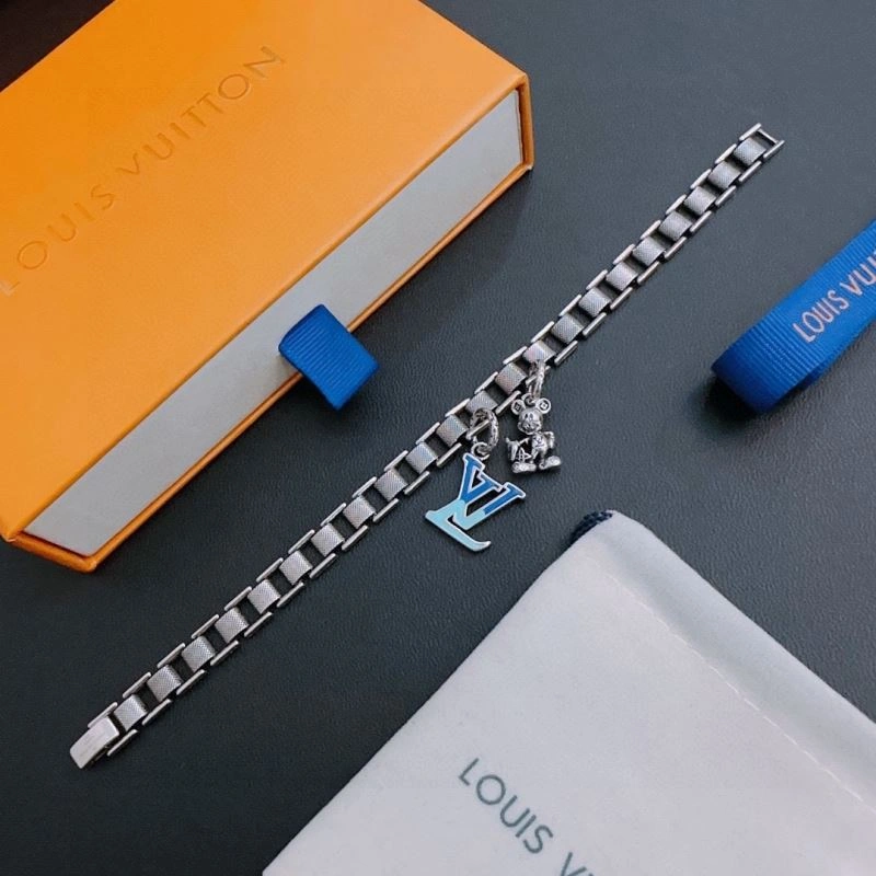 Low-cost Louis Vuitton Bracelets
