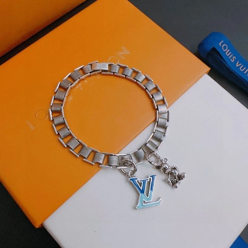 Low-cost Louis Vuitton Bracelets