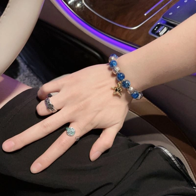 Top match Louis Vuitton Bracelets