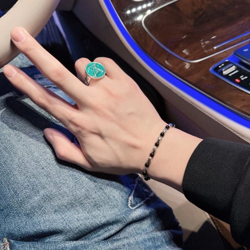 Discounted Louis Vuitton Bracelets