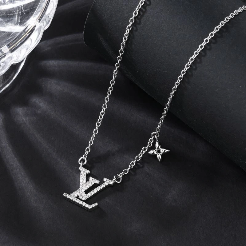 Inexpensive Louis Vuitton Bracelets
