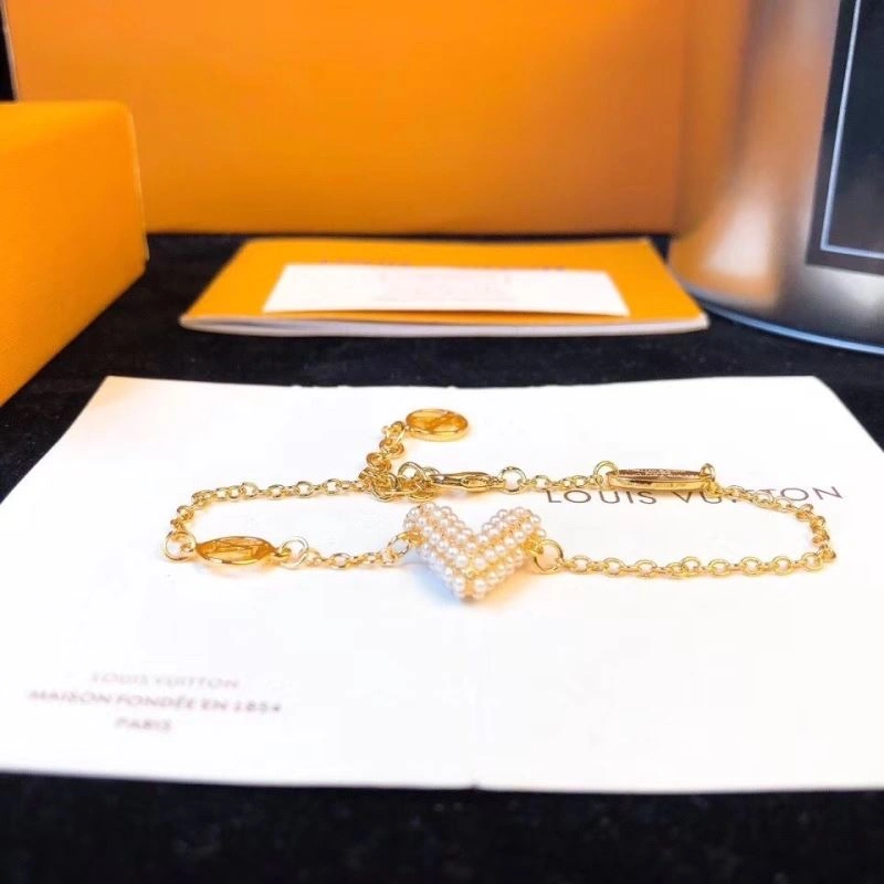Bargain Louis Vuitton Bracelets