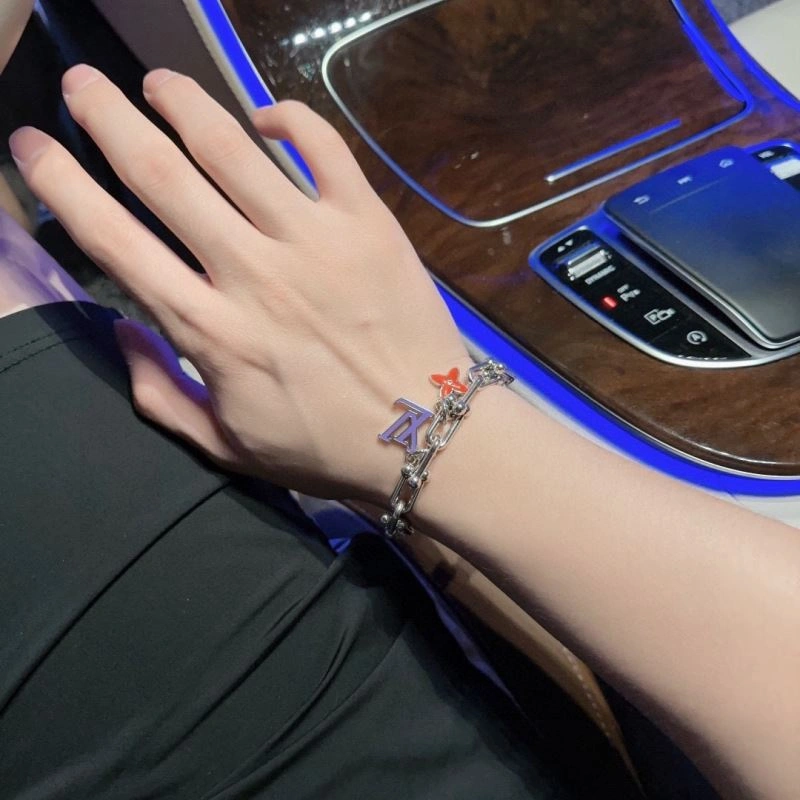 Exact replica Louis Vuitton Bracelets