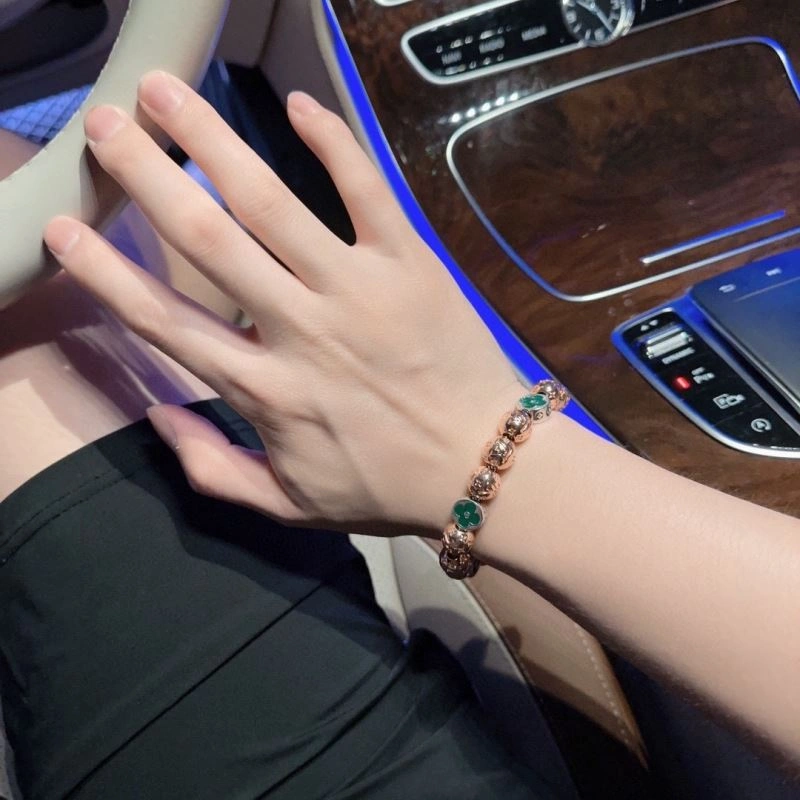 Exact replica Louis Vuitton Bracelets