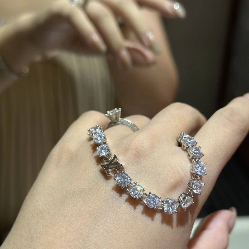 1:1 copy Louis Vuitton Bracelets