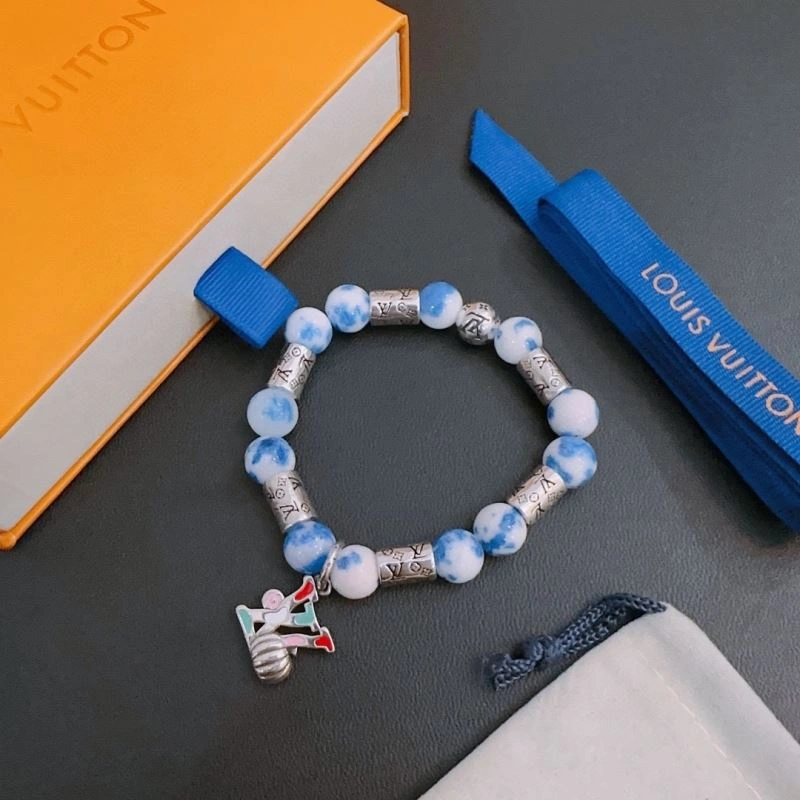Low-cost Louis Vuitton Bracelets
