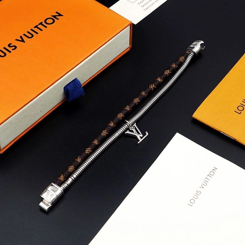 Top match Louis Vuitton Bracelets