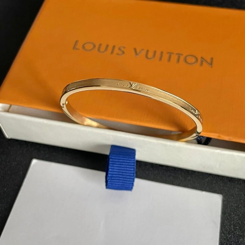 Top mirror Louis Vuitton Bracelets