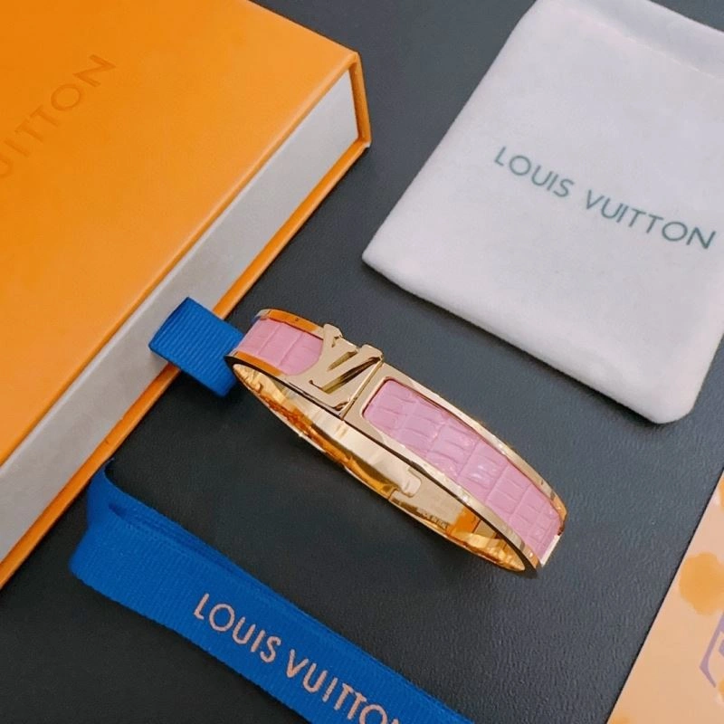 Mirror quality Louis Vuitton Bracelets