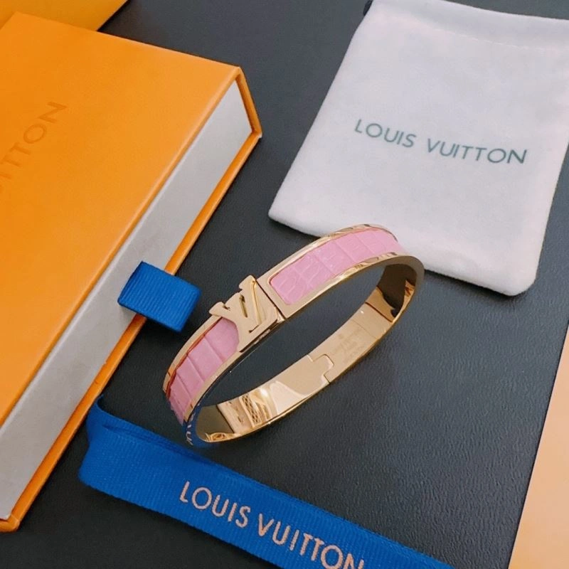 Mirror quality Louis Vuitton Bracelets