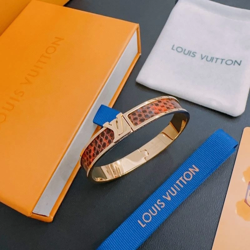 Top match Louis Vuitton Bracelets