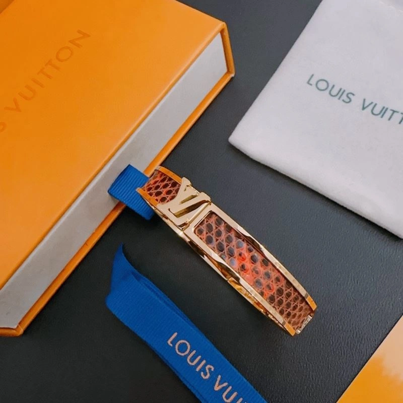 Top match Louis Vuitton Bracelets