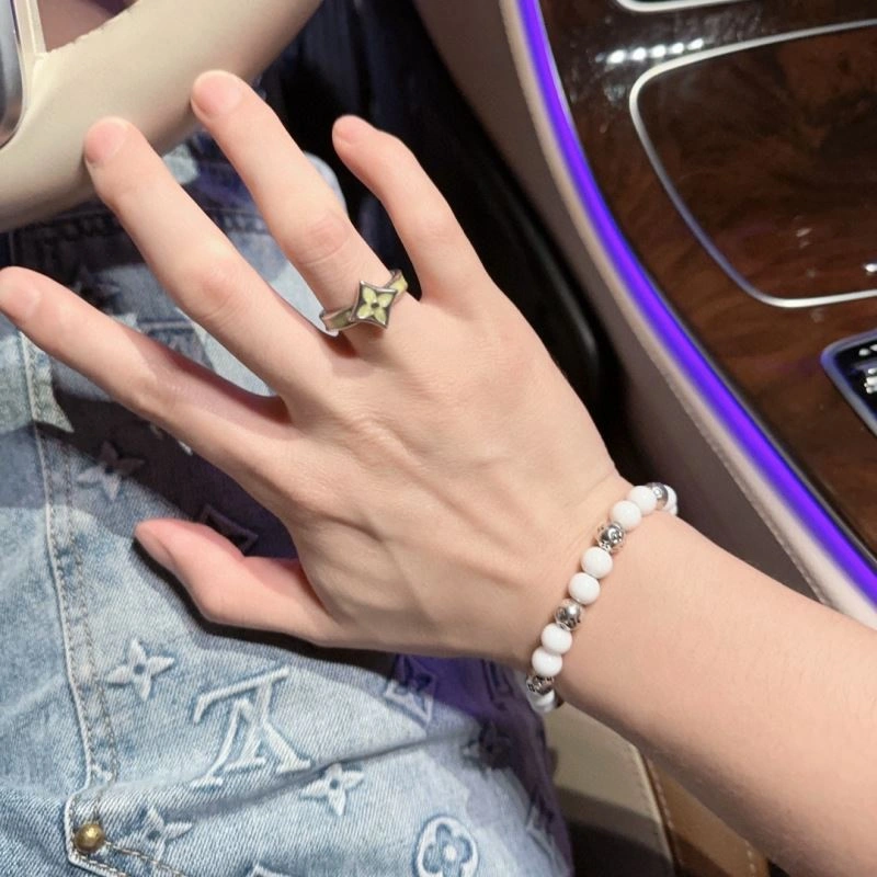 Precise copy Louis Vuitton Bracelets