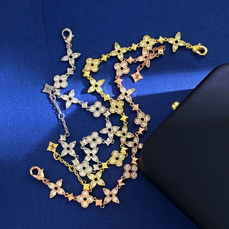 Top match Louis Vuitton Bracelets