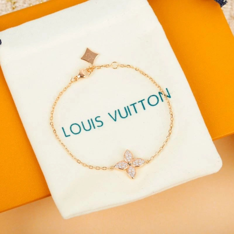 Low-cost Louis Vuitton Bracelets
