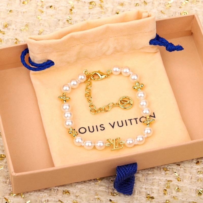 Cut-rate Louis Vuitton Bracelets