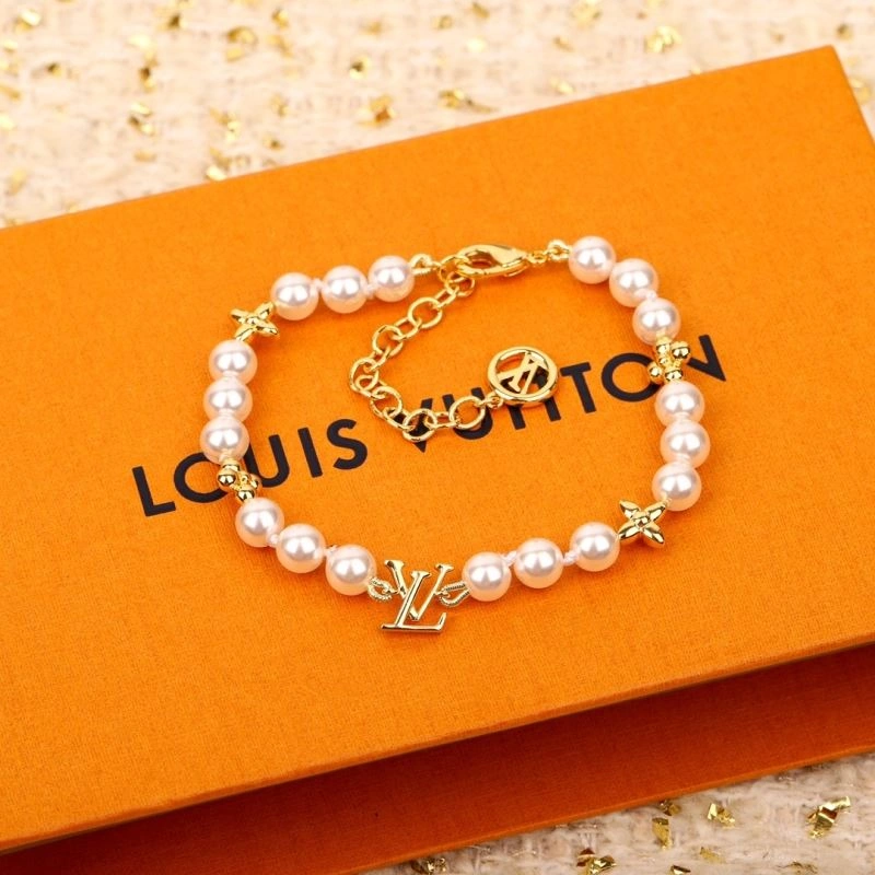 Cut-rate Louis Vuitton Bracelets