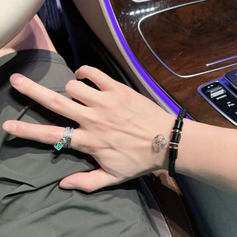 Economical Louis Vuitton Bracelets