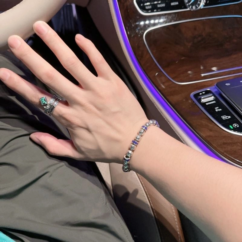 Exact replica Louis Vuitton Bracelets