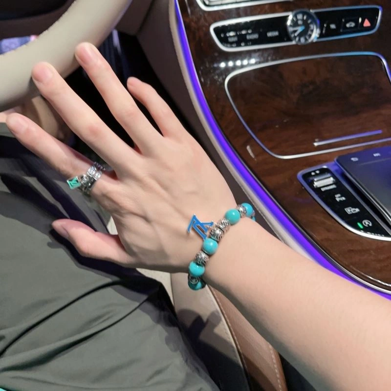 1:1 copy Louis Vuitton Bracelets