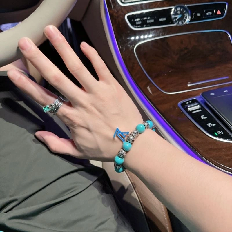 1:1 copy Louis Vuitton Bracelets